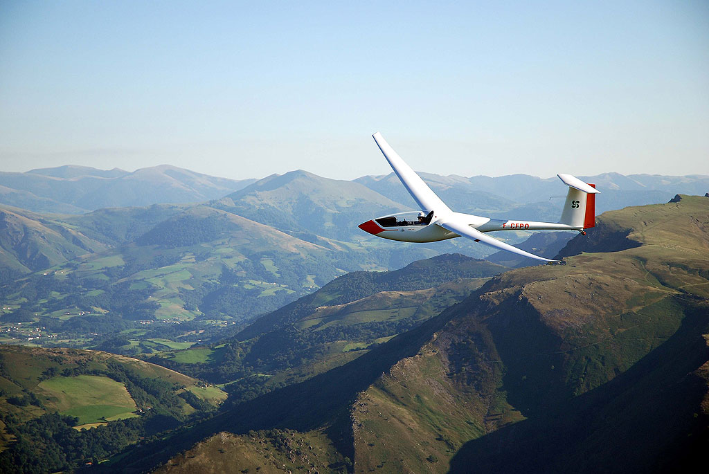 Avion, ULM, Planeur - Guide du Pays Basque