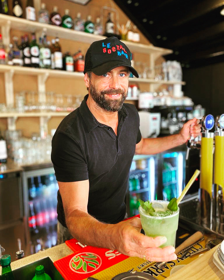 Social Bar Biarritz - Bar d'ambiance au cœur du quartier des Docks de ...